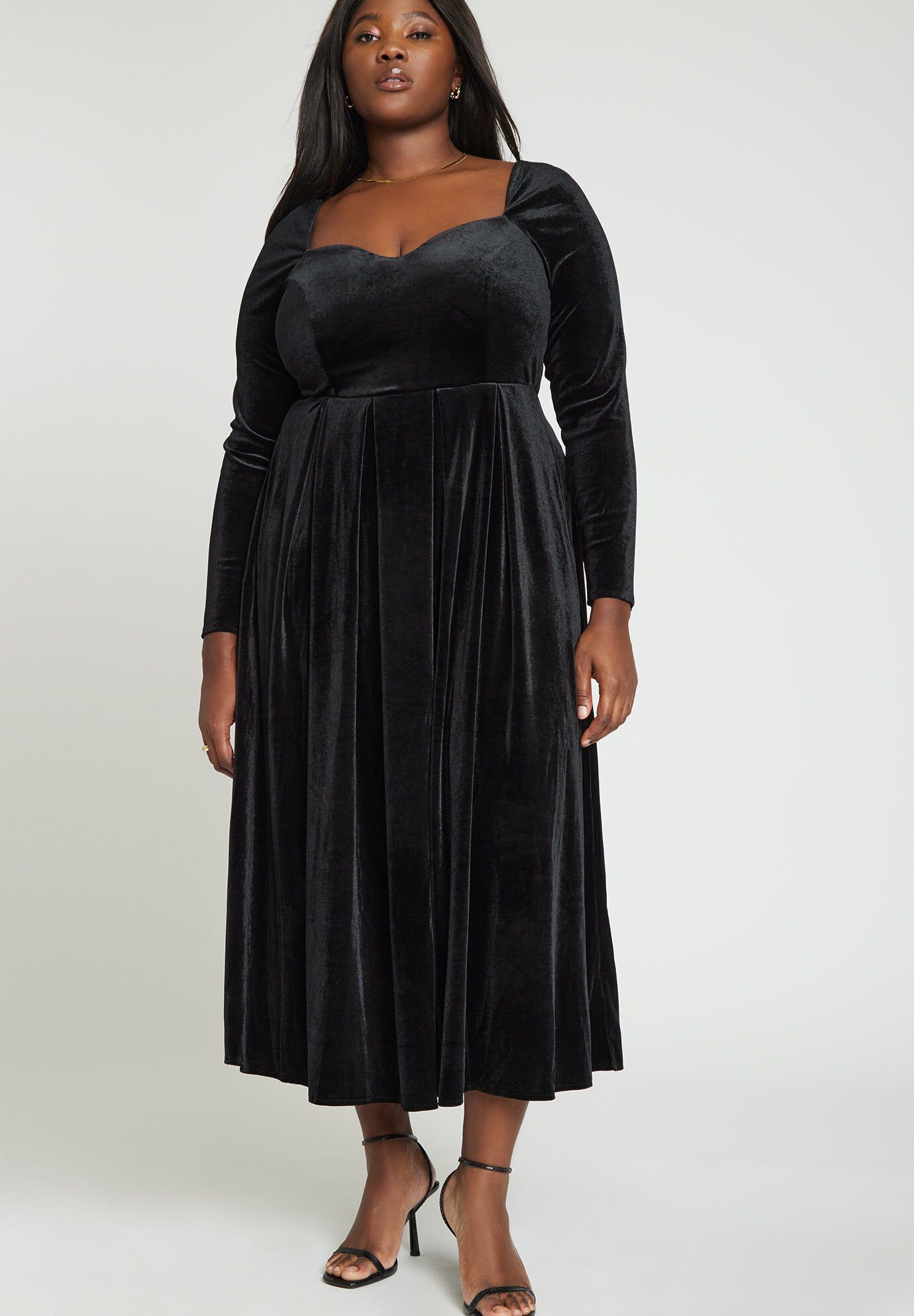 Velvet Sweetheart Neckline Dress | Fullbeauty Outlet